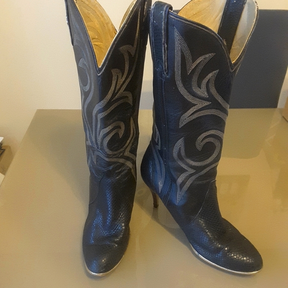 Jeenz Boots | Shoes | Vintage Jeenz Boots Cowboy Boots | Poshmark